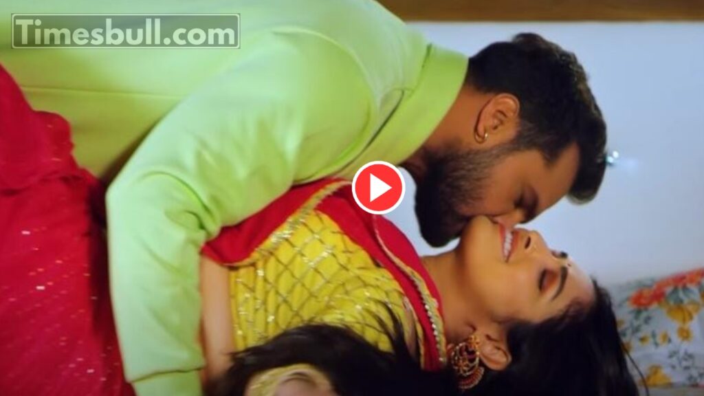 Bhojpuri Song : Watch-Khesari Lal Yadav & Aamrapali Dubey Late Night Bold Romance In "Palang ...