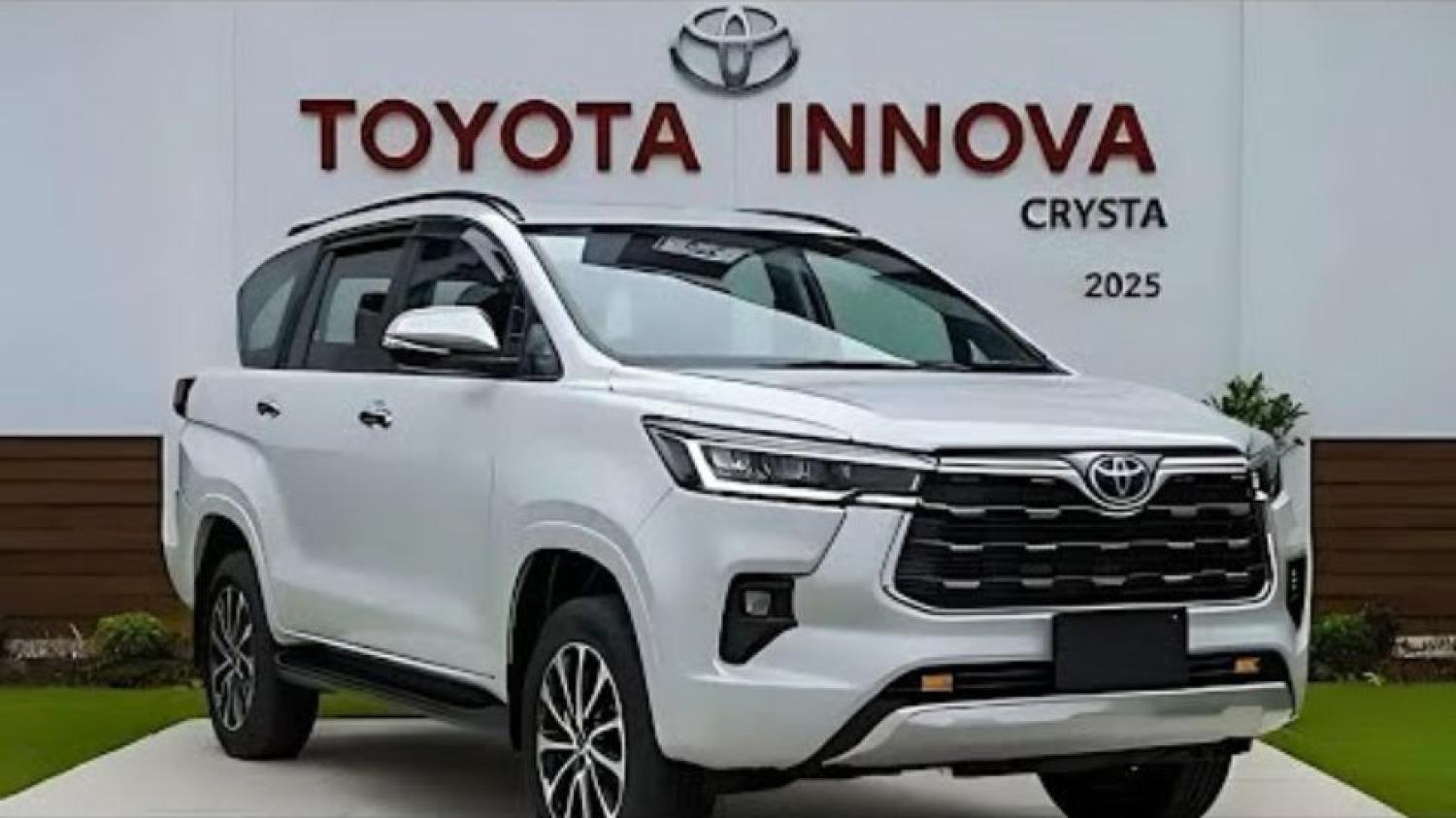 Toyota Innova Crysta 2025: What New, Expected Features, Price & Release ...