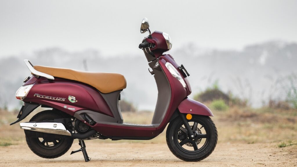 Top Scooter Models in 2025 with Best Mileage and Modern Design : Smart ...
