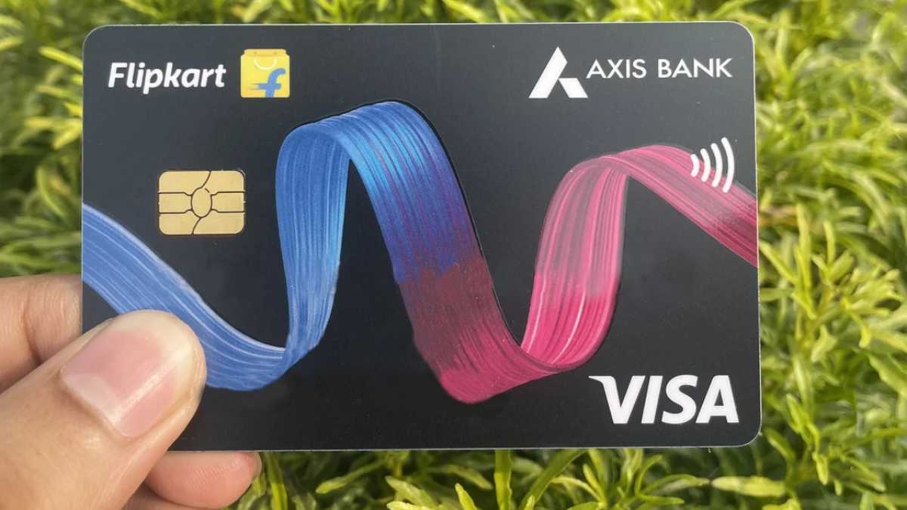 If you have this debit card, you will get 5% cashback on Flipkart - Times Bull