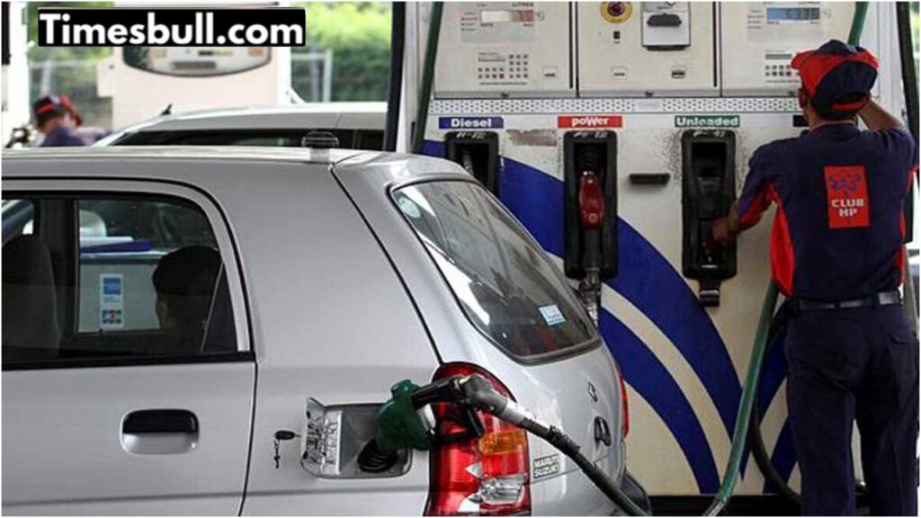 Petrol Pump Business: Petrol pump makes a lot of money, Know how to ...