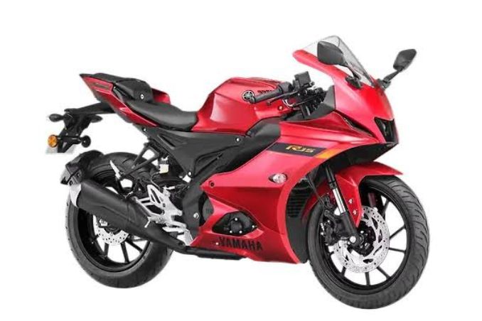 Yamaha R15 V4 - 51.4 kmpl mileage sports bike that will give fun on ...