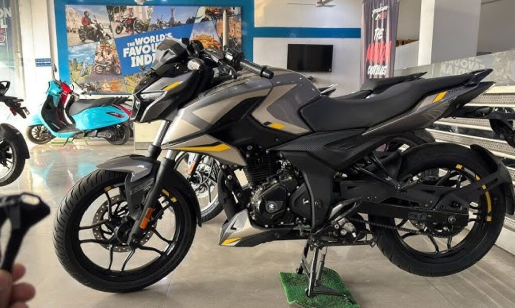 2025 Bajaj Pulsar N160 Detailed Review: Why It Might Be The Best 160cc ...