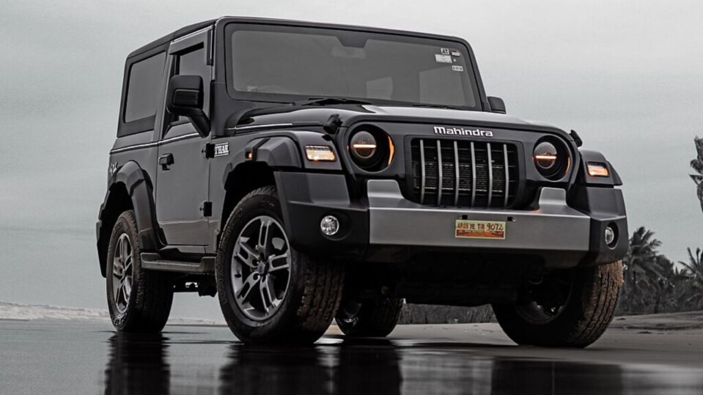 New Mahindra Thar 3-Door Facelift: Muscular Look, Bigger Touchscreen ...