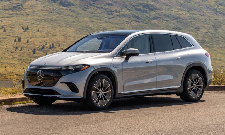 Mercedes-Benz EQS SUV India Launch 2026 - 7-Seater Luxury EV Price Rs 1 ...