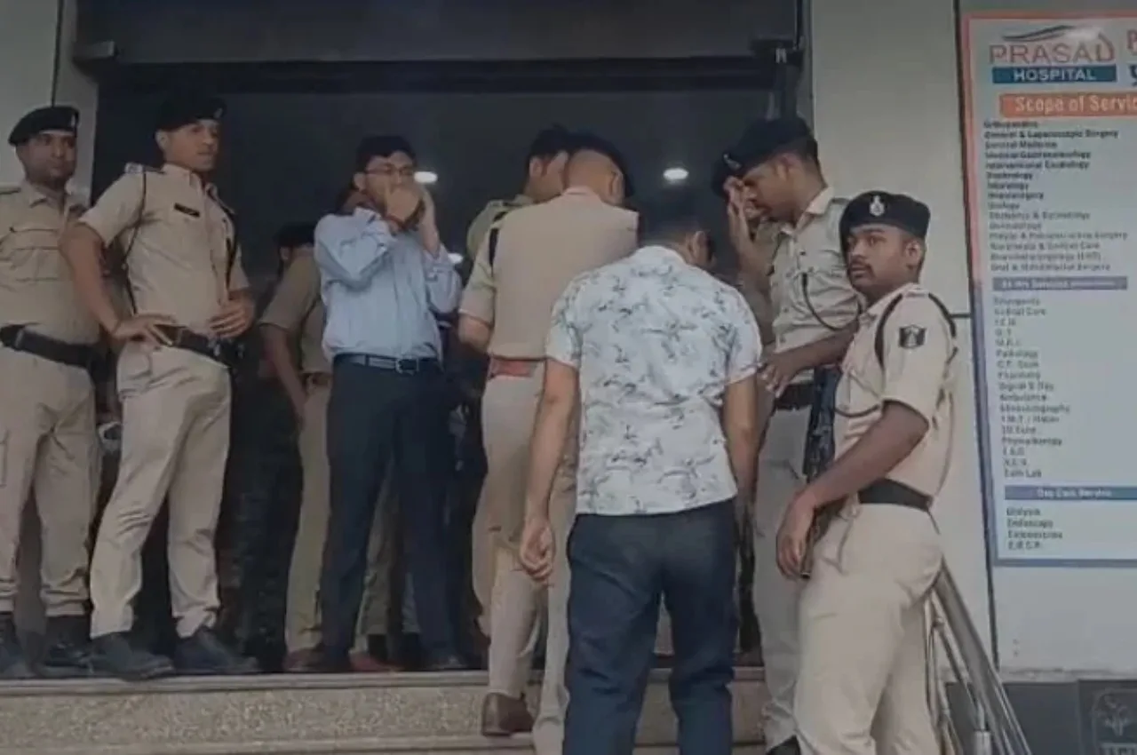 Bihar Hospital Fire: After Delhi Hotel, Fire Breaks Out in Muzaffarpur ...